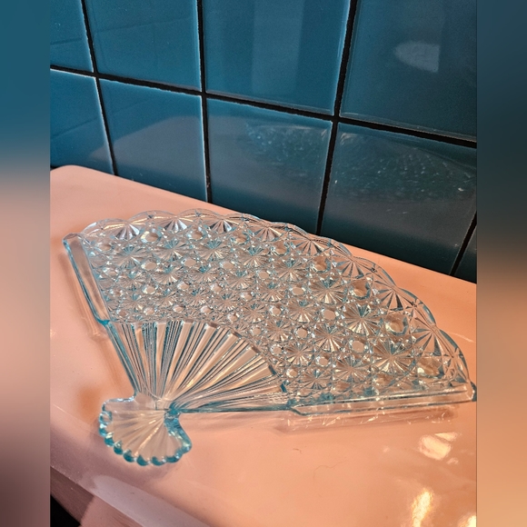 Accents | Aqua Fenton Glass Fan Dish | Poshmark